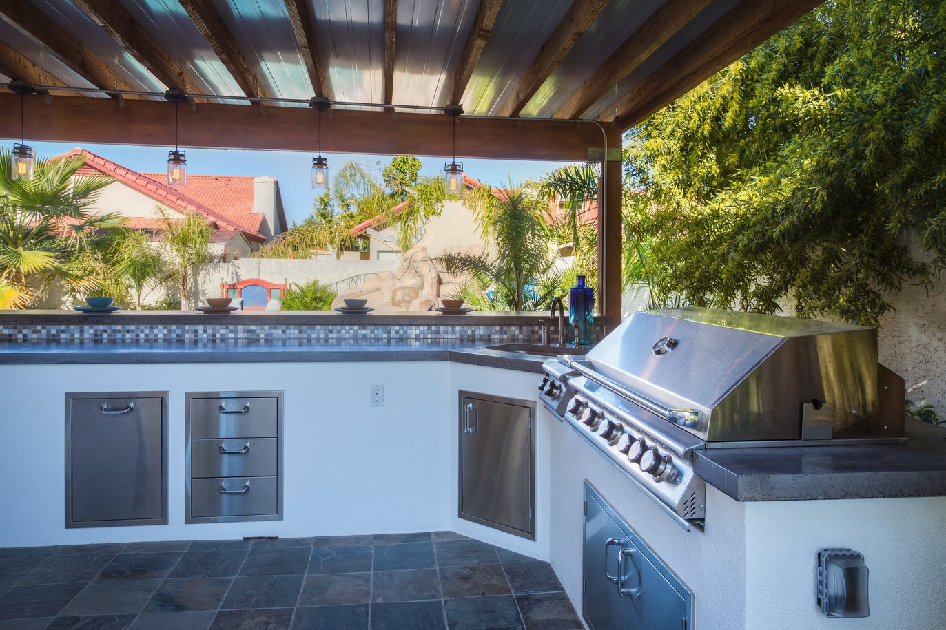 Designing an Outdoor Kitchen in Phoenix